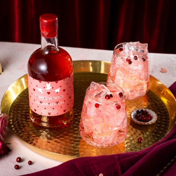 Lychee & Redcurrant Gin Fizz - Three Wrens Gin